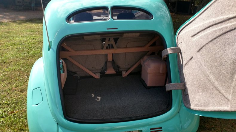 1937 Ford Split Window Sedan | GAA Classic Cars