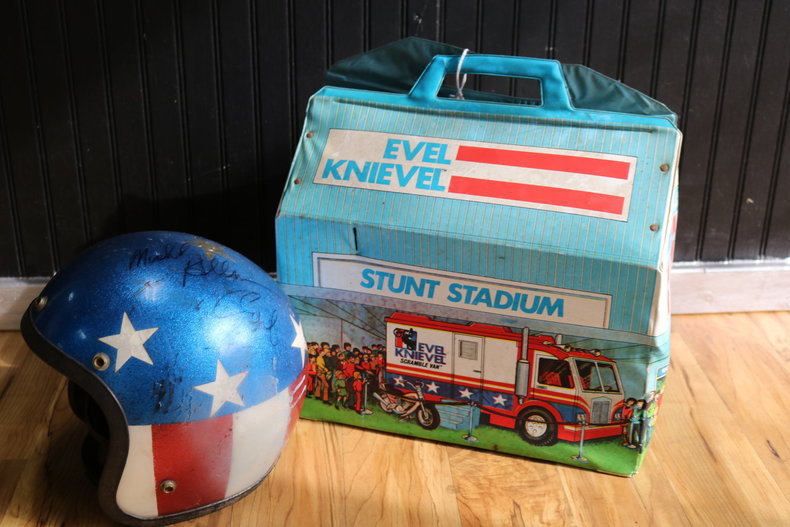 Evel Knievel Signed Helmet | GAA Classic Cars
