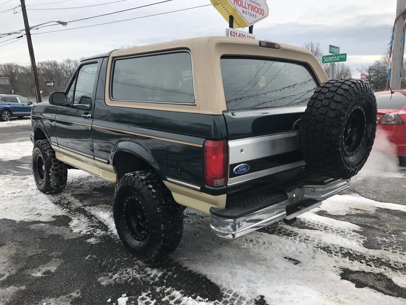 1992 Ford Bronco | Hollywood Motors