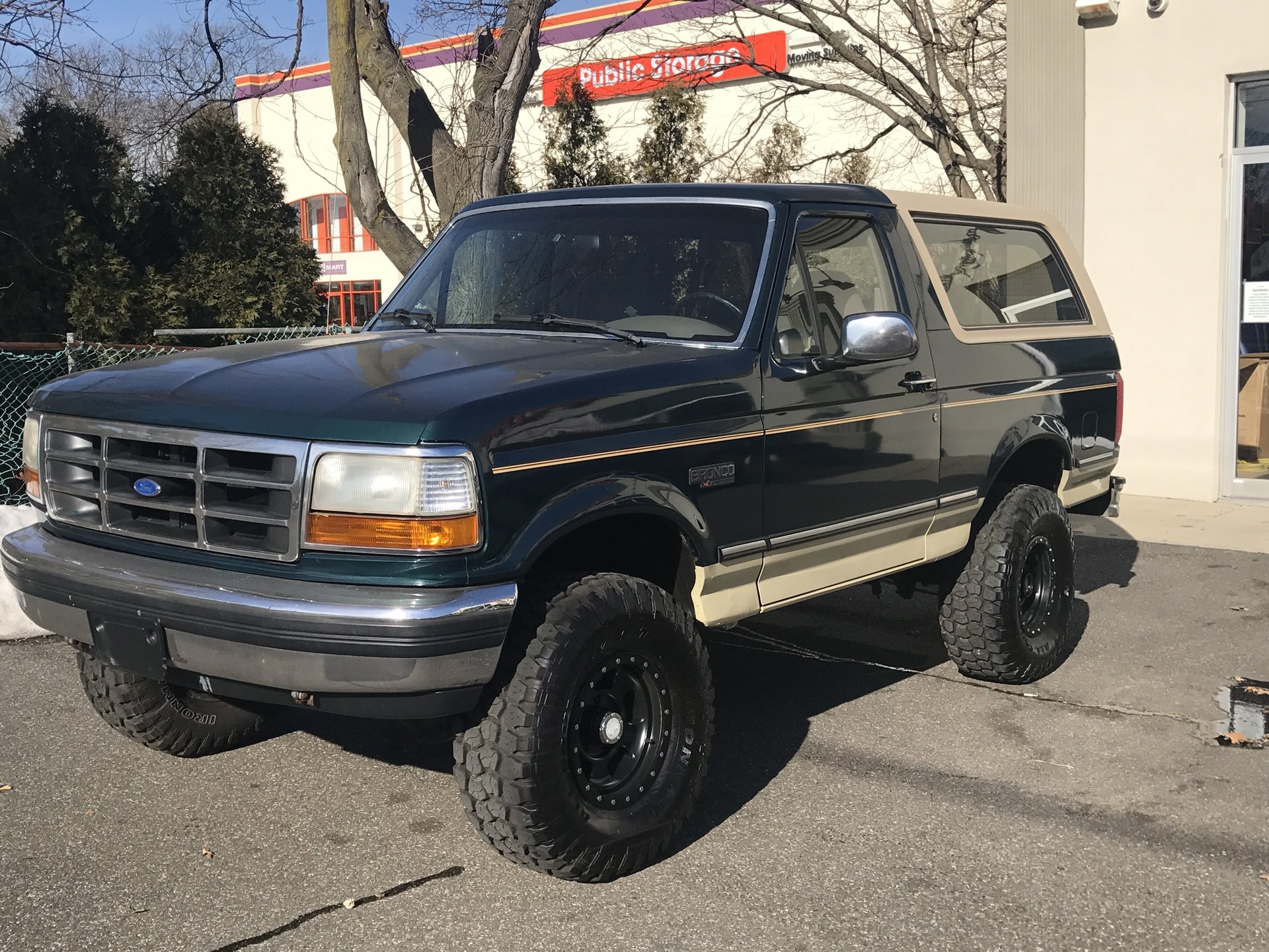 1992 Ford Bronco | Hollywood Motors