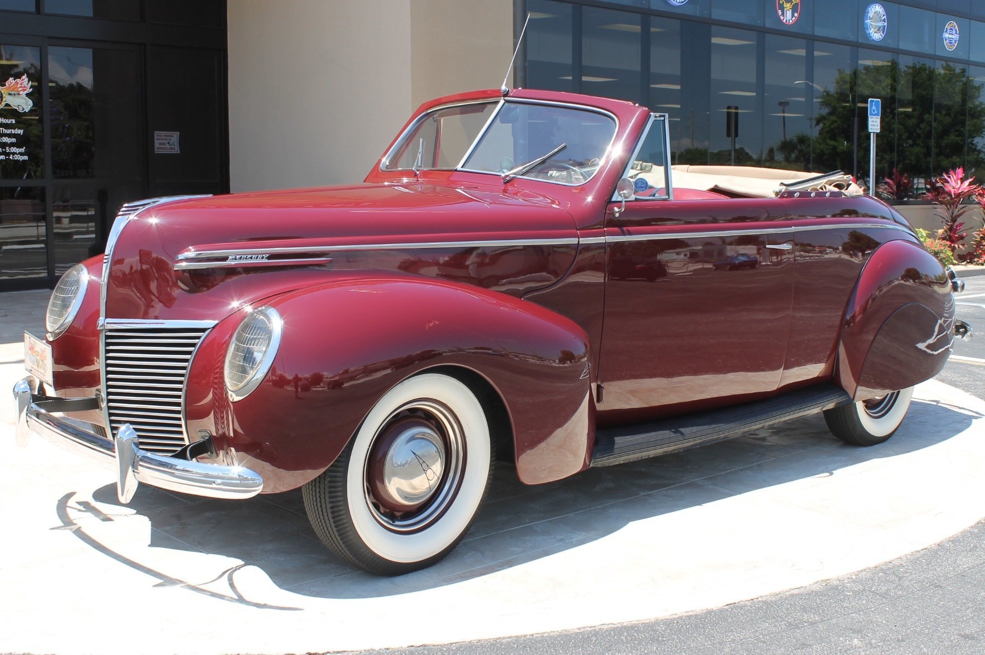 1939 Mercury Eight | Ideal Classic Cars LLC