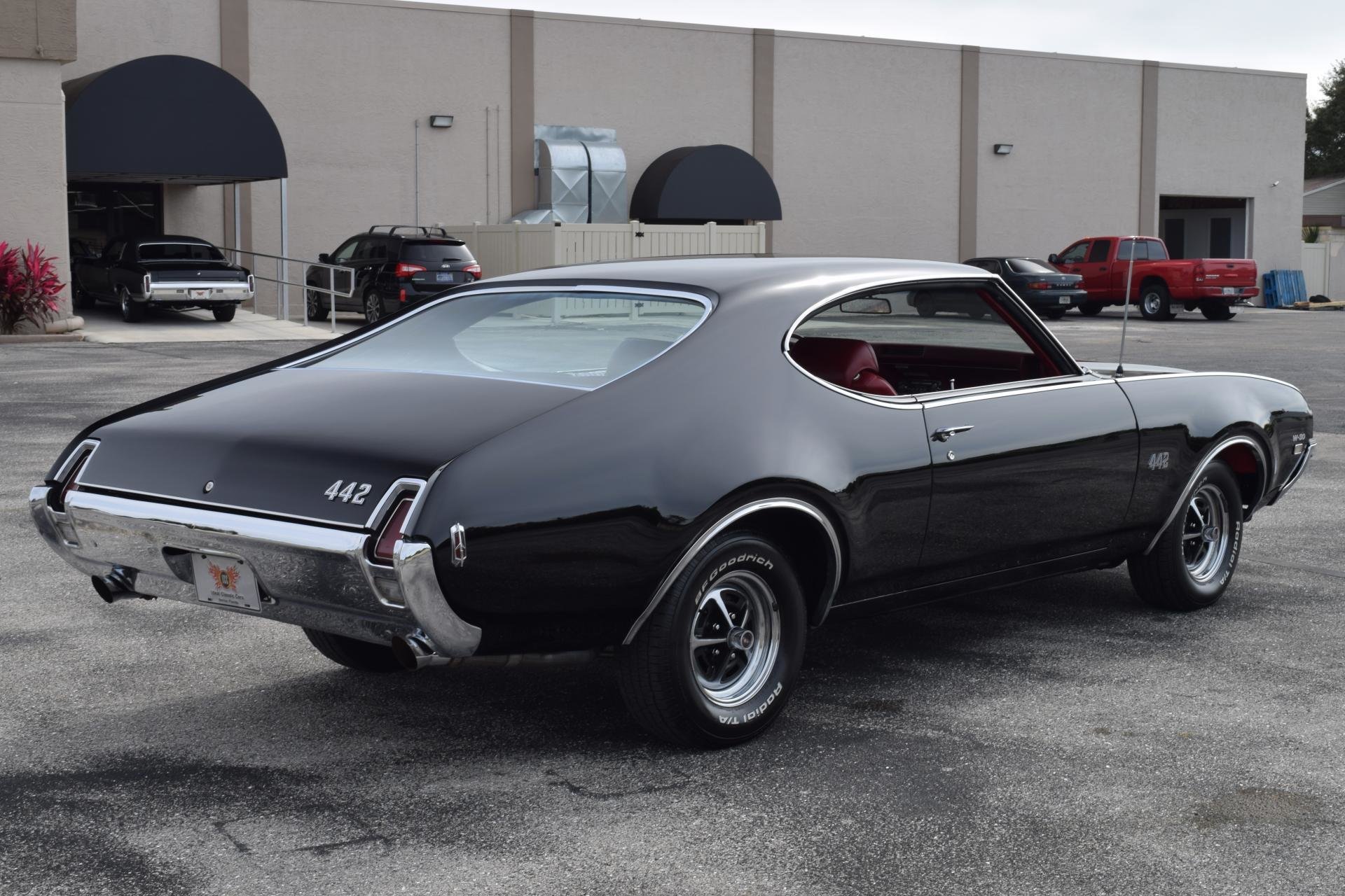 1969 Oldsmobile 442 | Ideal Classic Cars LLC