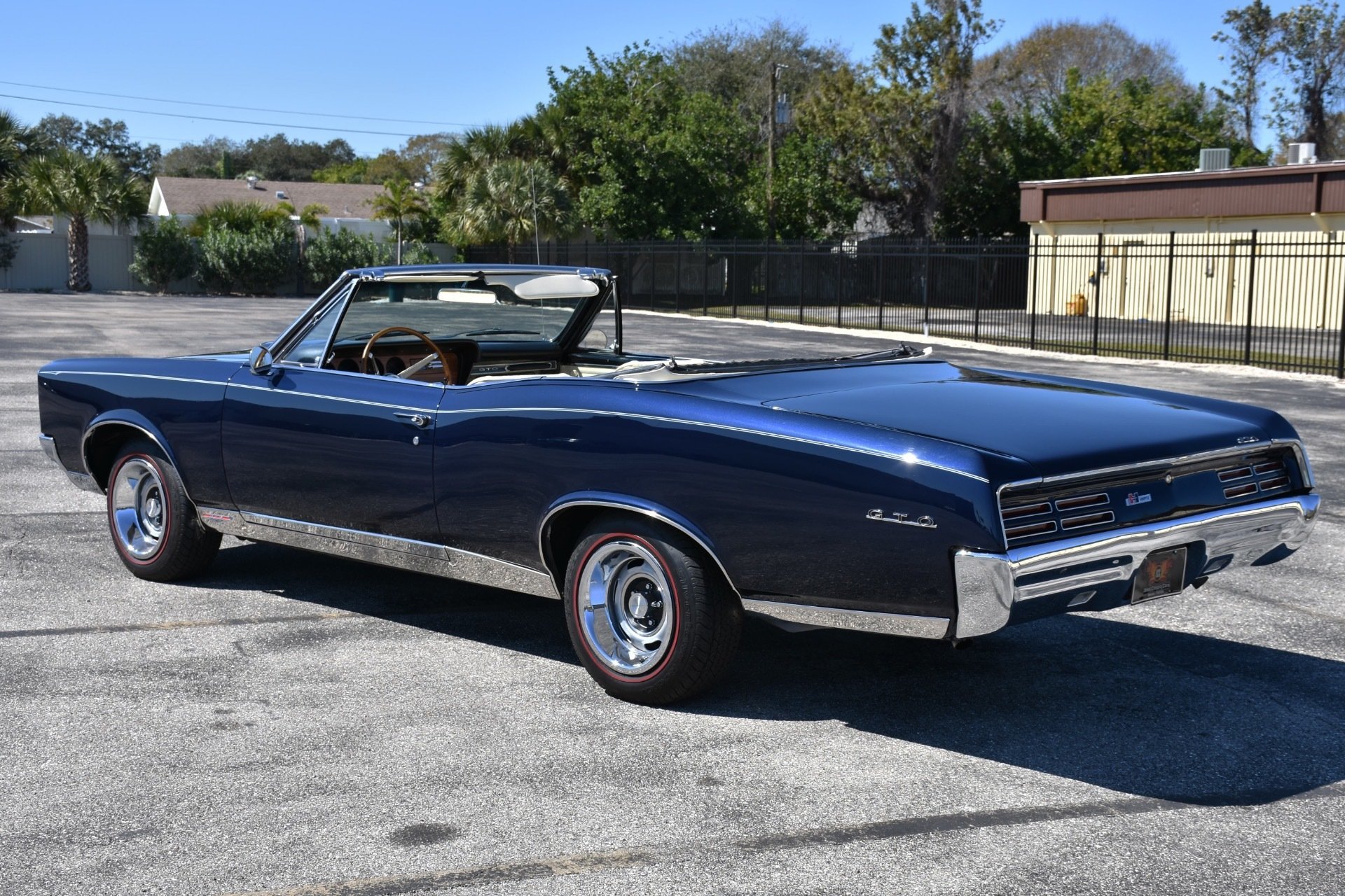 1967 Pontiac LeMans | Ideal Classic Cars LLC