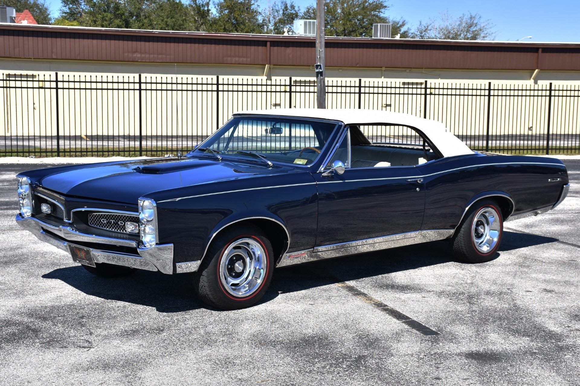 1967 Pontiac LeMans | Ideal Classic Cars LLC