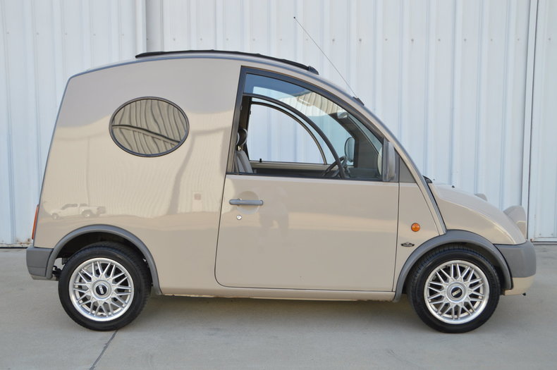 1989 Nissan S-Cargo | Toprank Motorworks