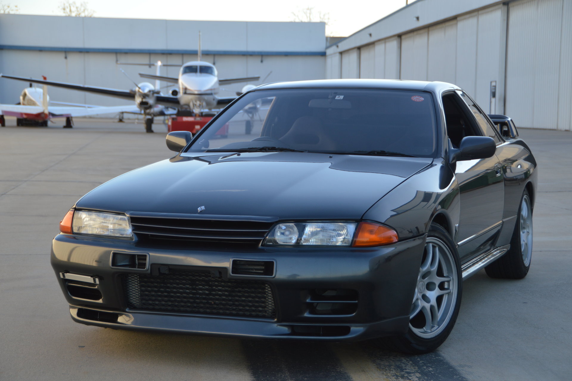 1990 Nissan GT-R | Toprank Motorworks