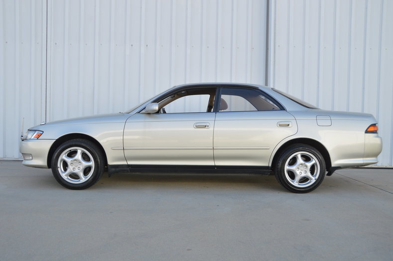 1993 Toyota Mark II Sedan | Toprank International Vehicle Importers