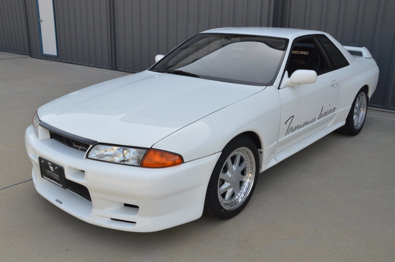 1992 Nissan Skyline GT-R | Toprank Motorworks
