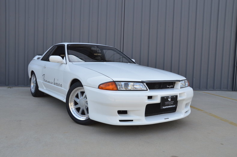 1992 Nissan Skyline GT-R | Toprank Motorworks