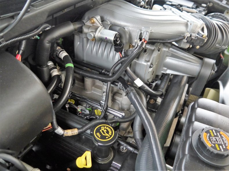 1999 Ford Lightning | Midwest Car Exchange