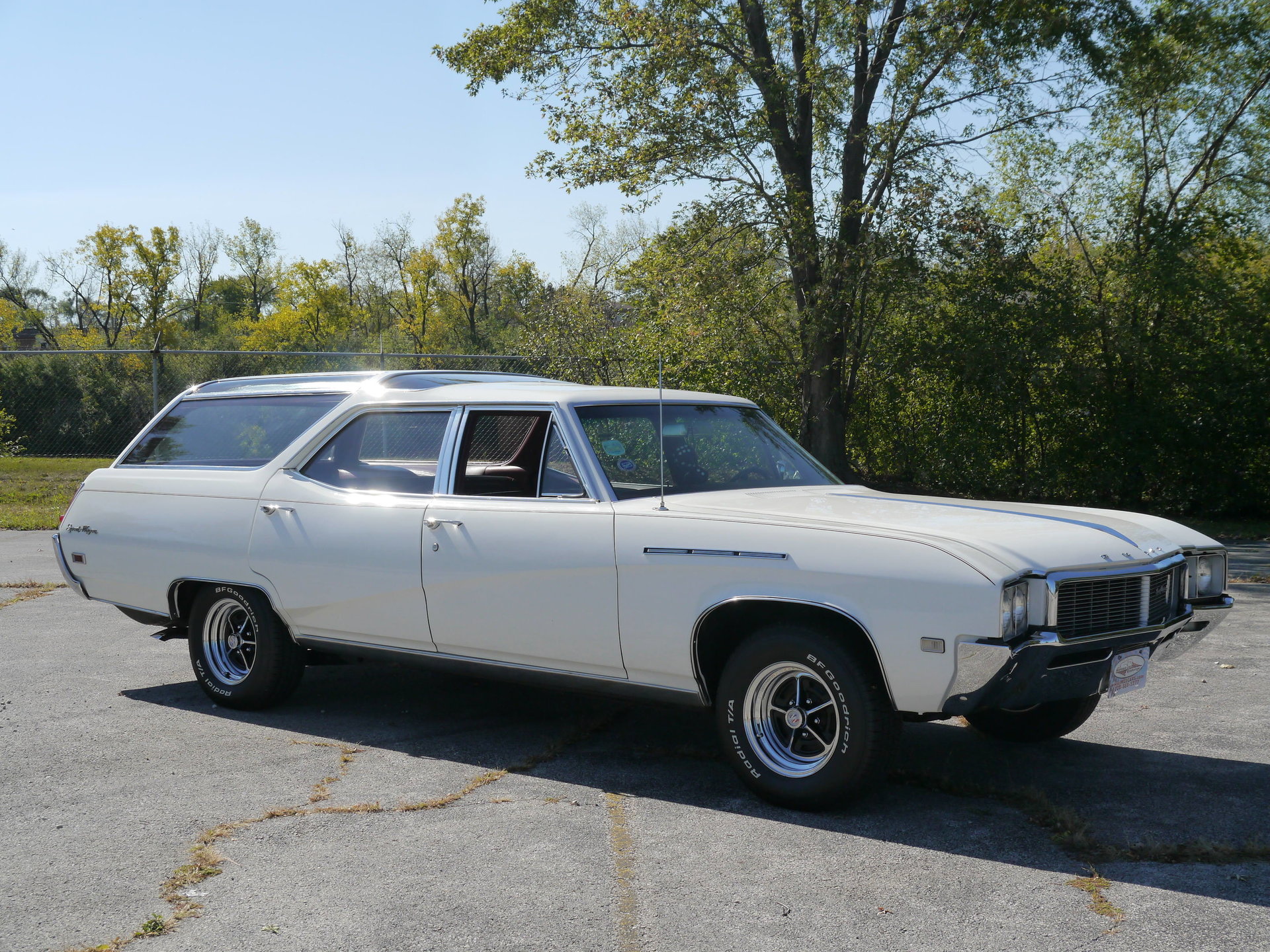 1968 Buick Sport Wagon | Midwest Car Exchange