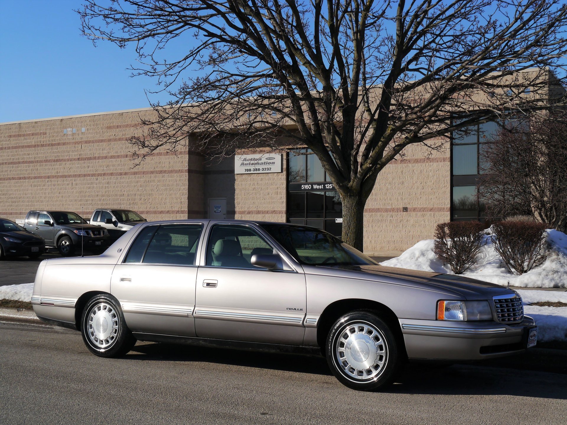 1997 Cadillac DeVille | Midwest Car Exchange