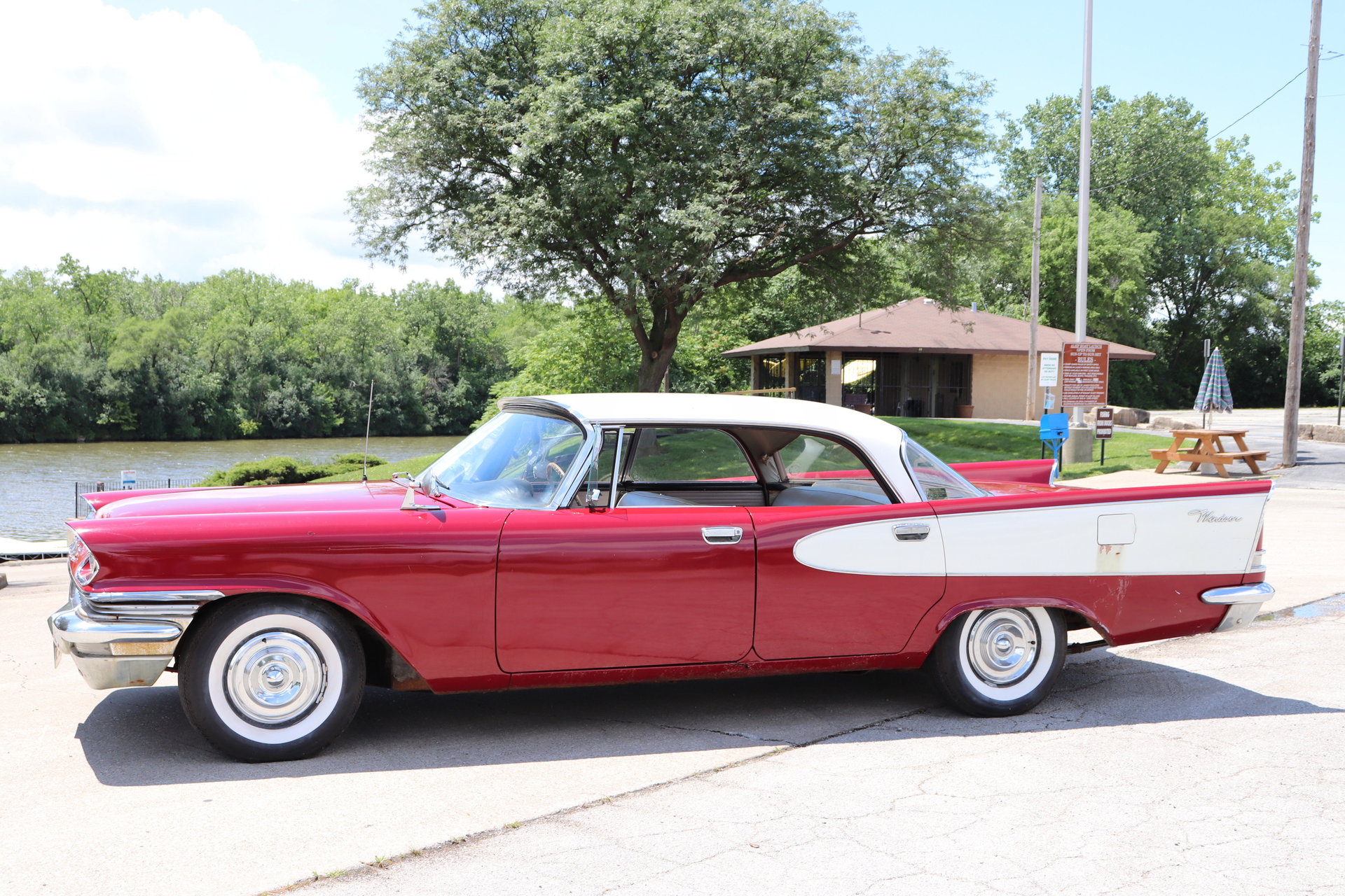 1957 Chrysler Windsor | Midwest Car Exchange