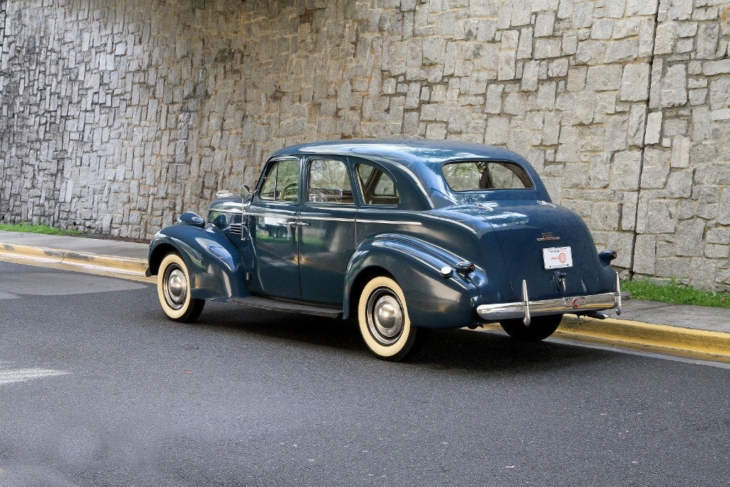 1939 Pontiac Deluxe | Motorcar Studio