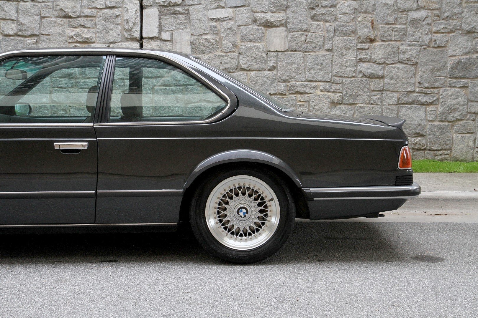 1984 BMW M635CSi | Motorcar Studio