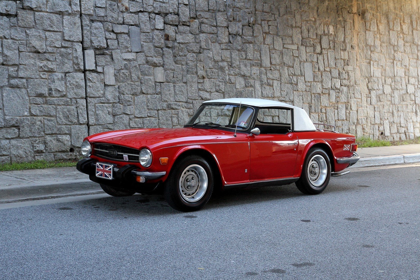 1975 Triumph TR6 | Motorcar Studio
