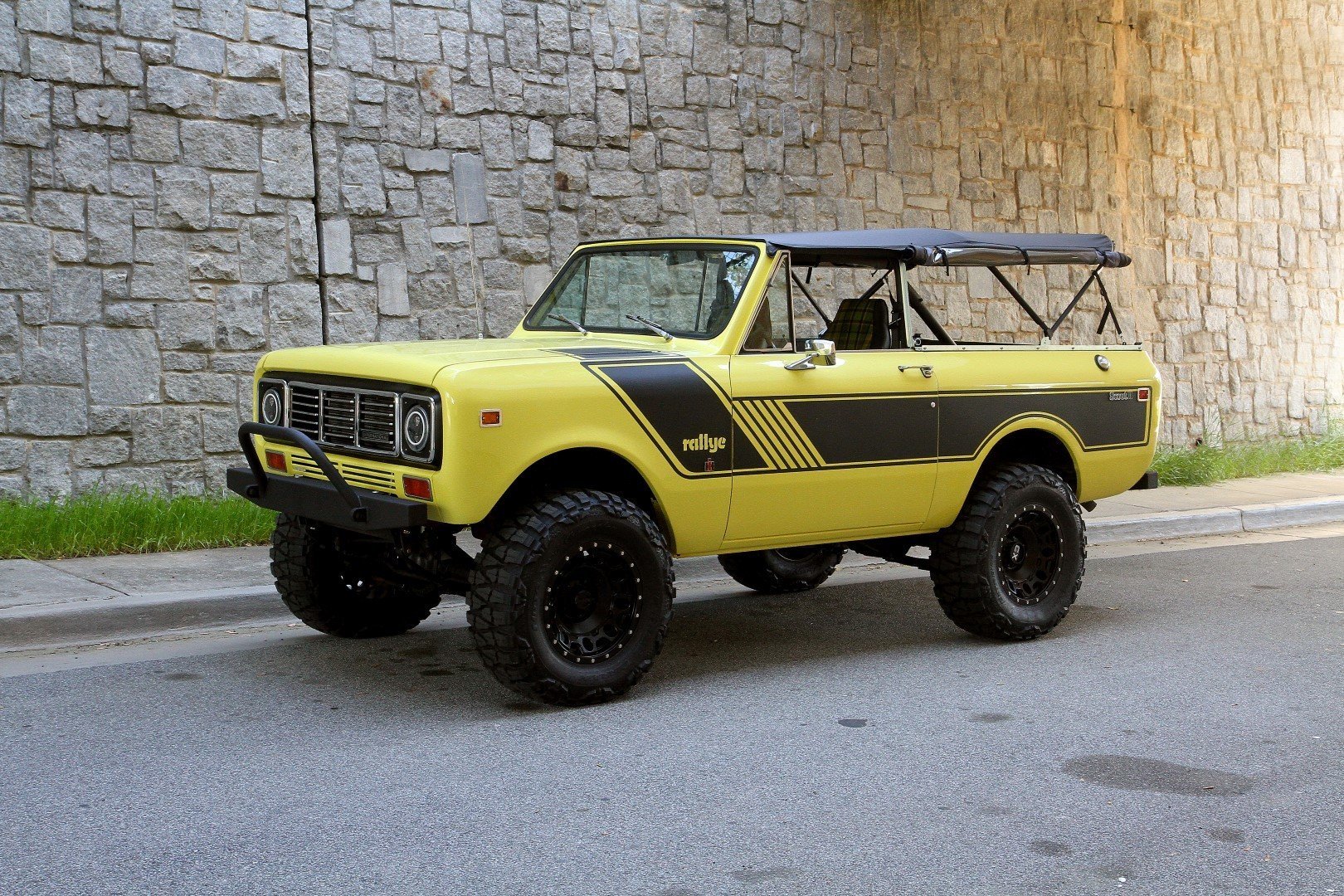 1976 International Scout II | Motorcar Studio