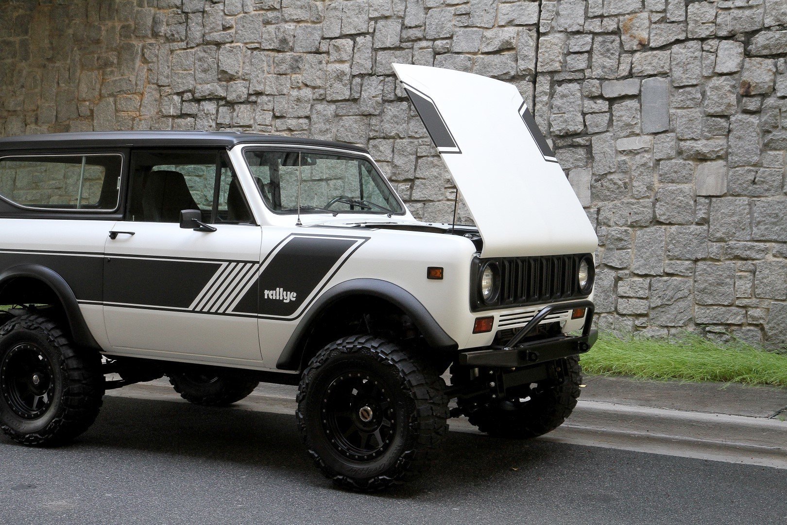 1975 International Scout II | Motorcar Studio
