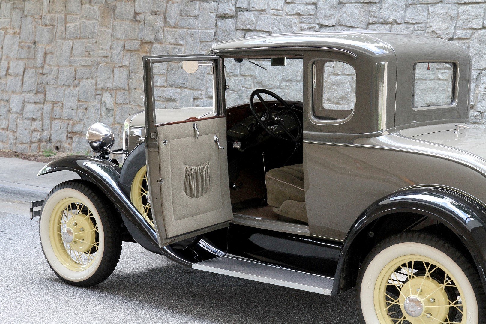 1930 Ford Model A | Motorcar Studio