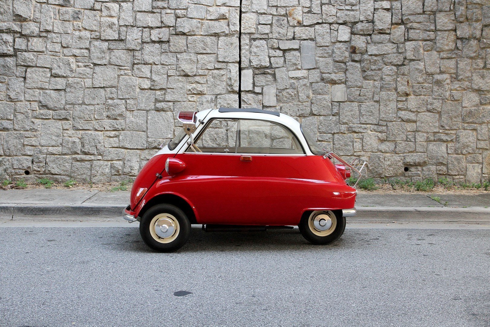 1958 BMW Isetta | Motorcar Studio