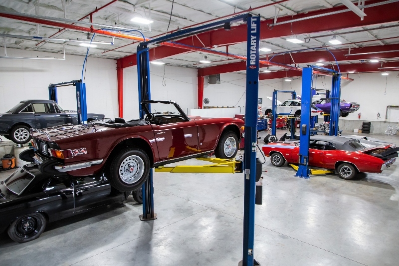 Facilities | MS Classic Cars
