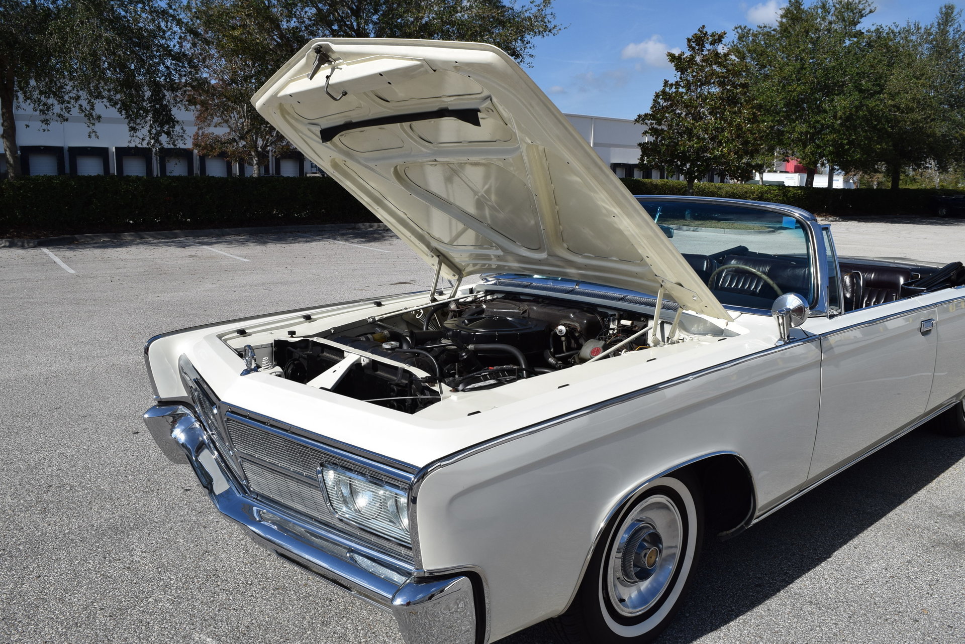 1965 Chrysler Imperial | Orlando Classic Cars