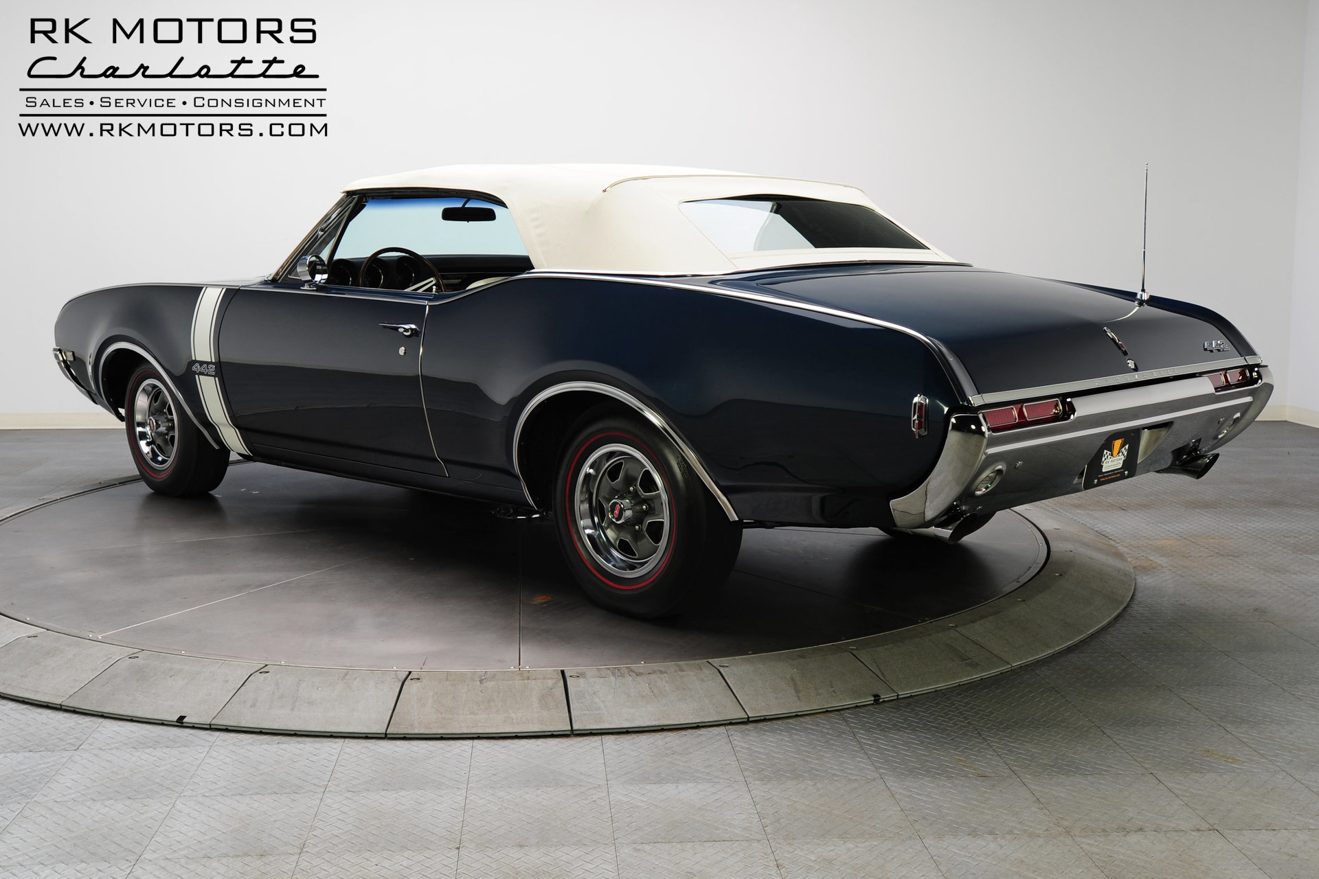 132872 1968 Oldsmobile Cutlass | RK Motors Classic and Performance Cars ...