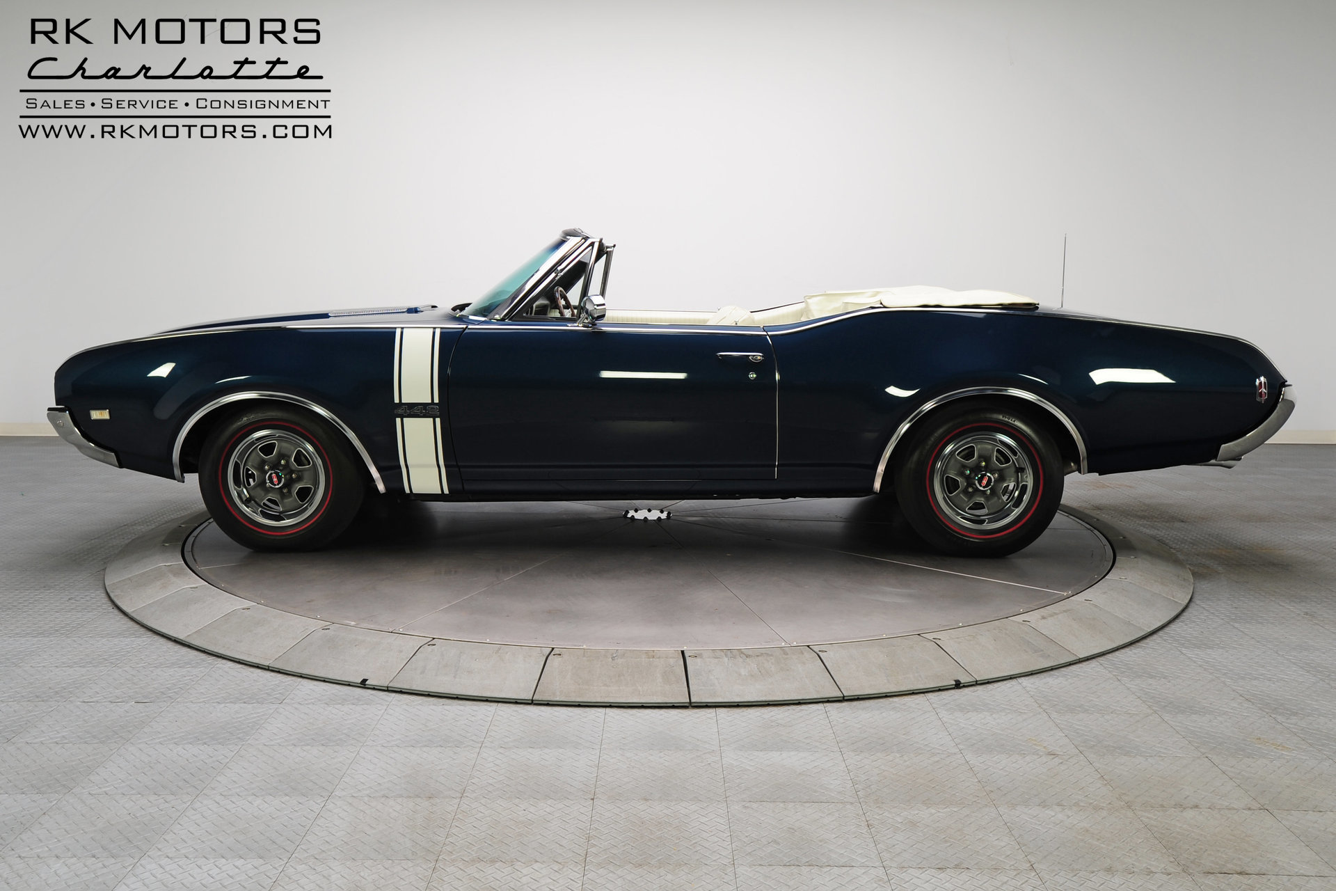 132872 1968 Oldsmobile Cutlass | RK Motors Classic and Performance Cars ...