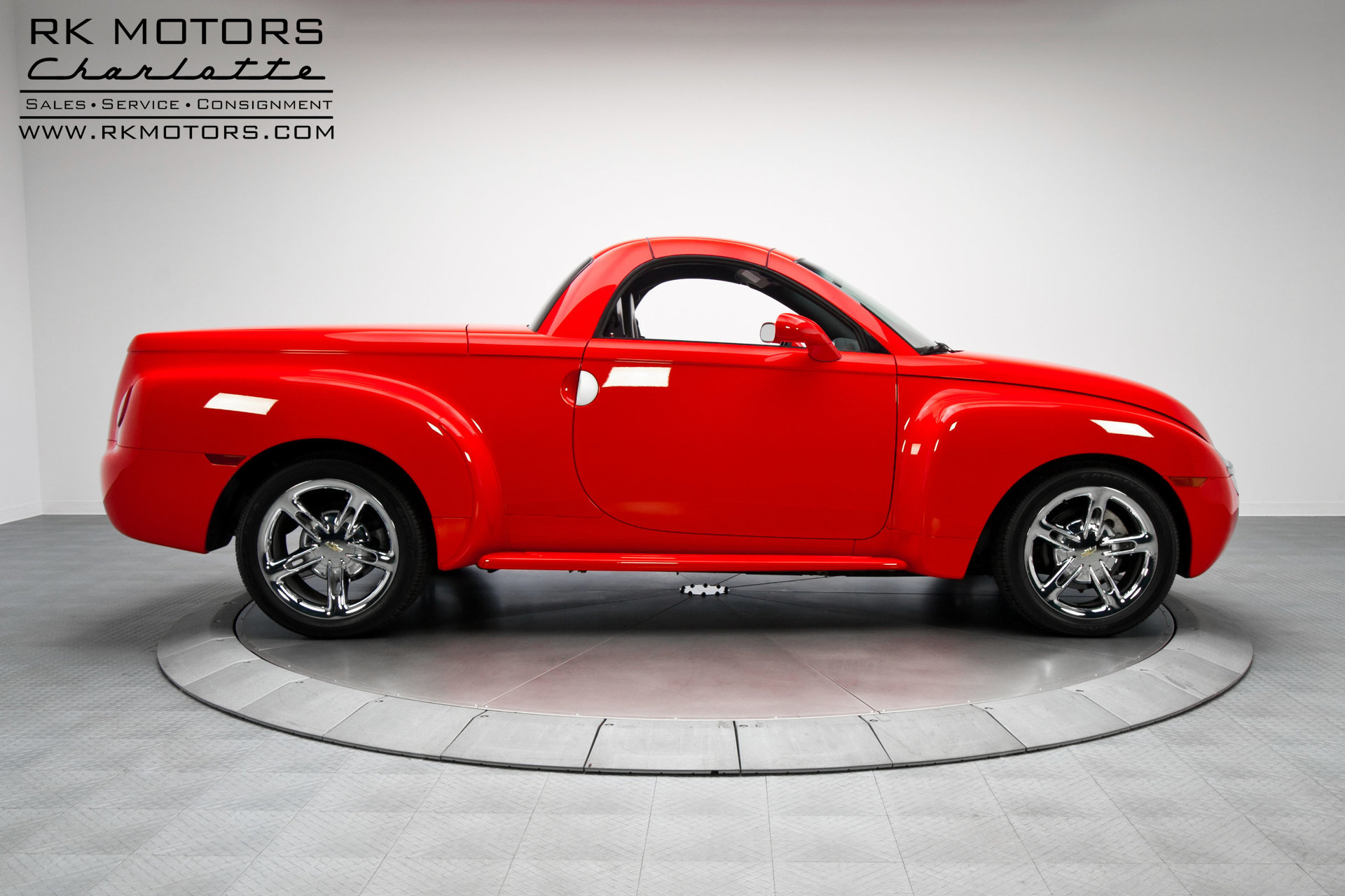 134083 2005 Chevrolet SSR | RK Motors Classic and Performance Cars for Sale