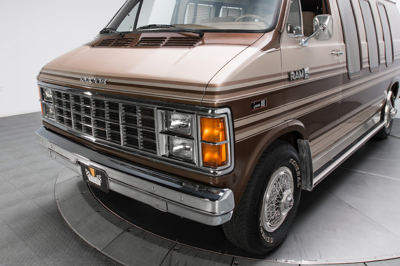 134940 1985 Dodge Ram | RK Motors