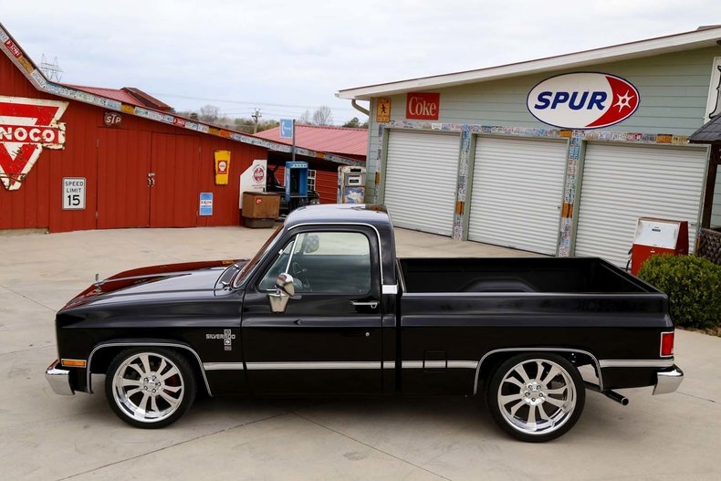1985 Chevrolet C10 Beautiful Restoration 6.2L Diesel 700R Trans AC ...