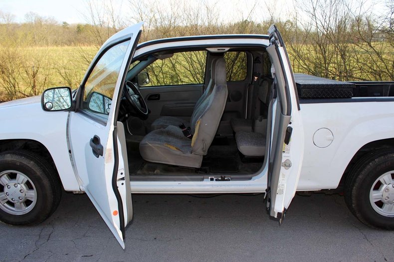 2006 Izuzu I280 Extended Cab 2.8L Vortect Automatic TransmissionSmoky ...