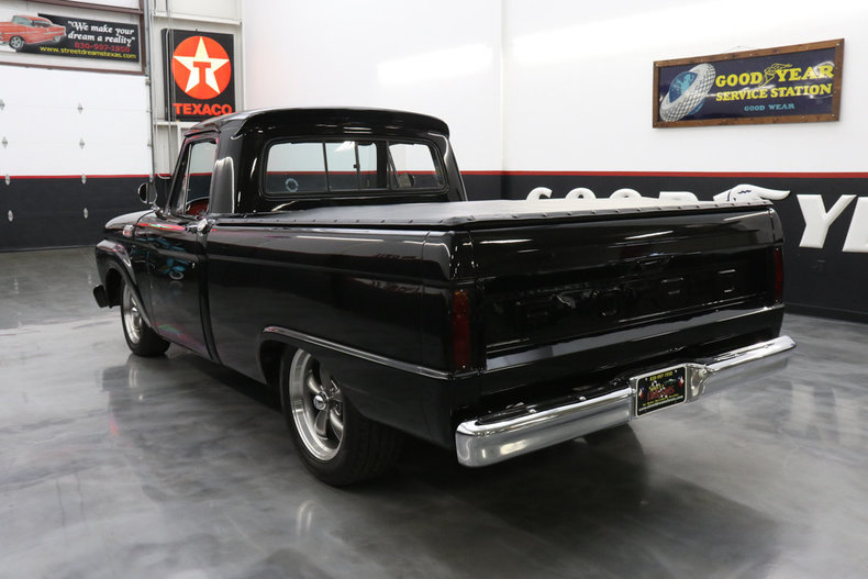 1964 Ford F 100 short wheel base | Street Dreams