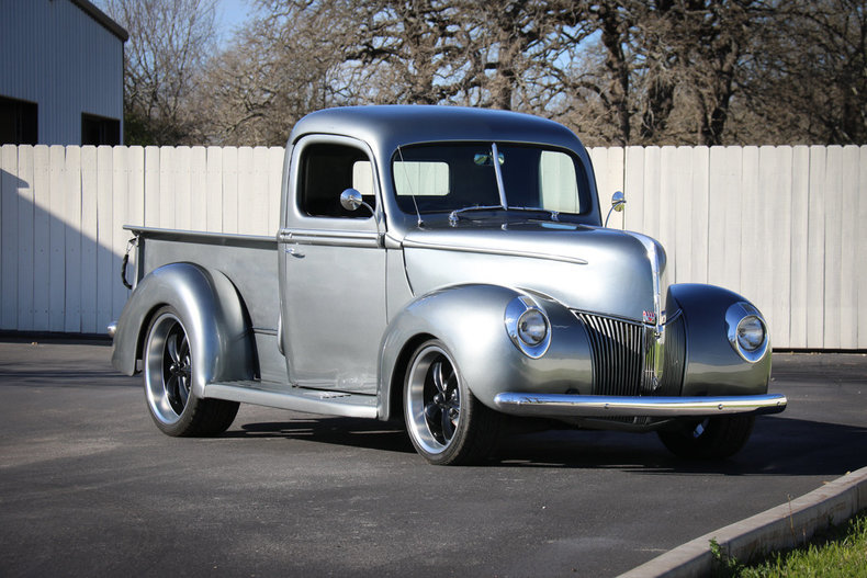 1940 Ford F1 | Street Dreams