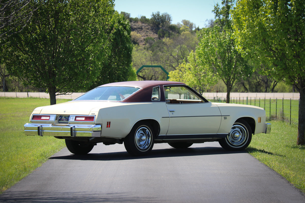 1976 Chevrolet Malibu Classic 1-Owner 43k miles V8 auto AC PS PB for ...