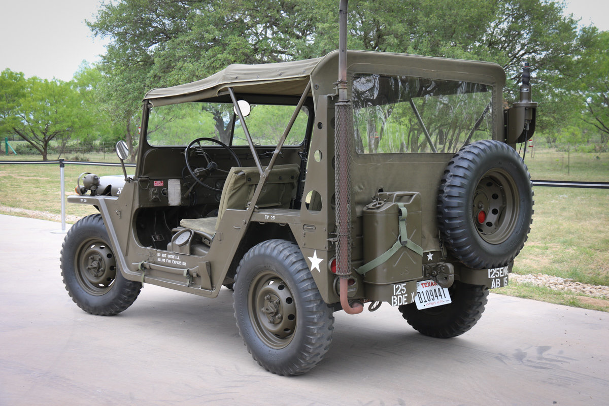 1969 Ford M151 | Street Dreams