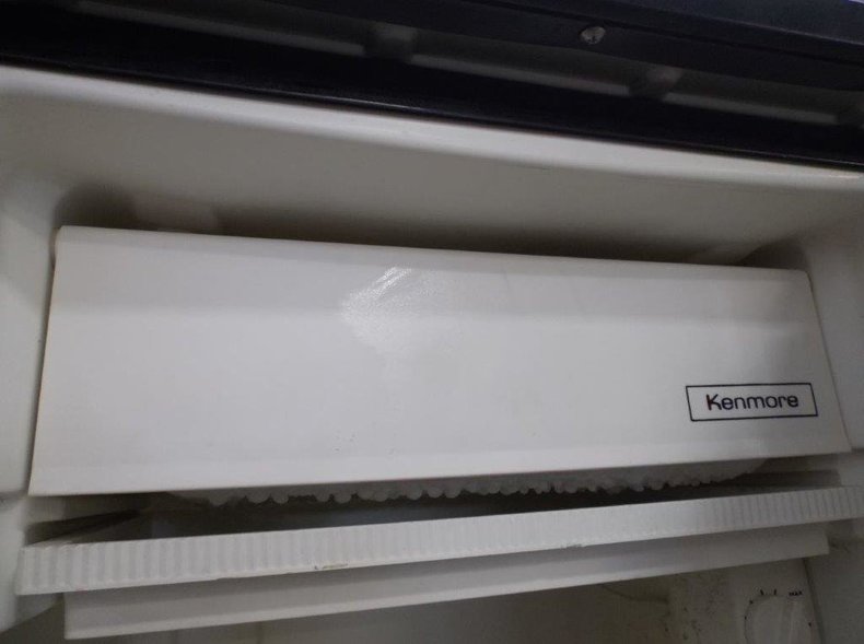 Kenmore Mini Safe Fridge | Street Dreams