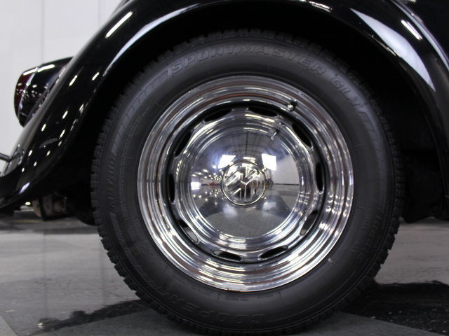 1965 Volkswagen Beetle | Streetside Classics - The Nation's Trusted ...