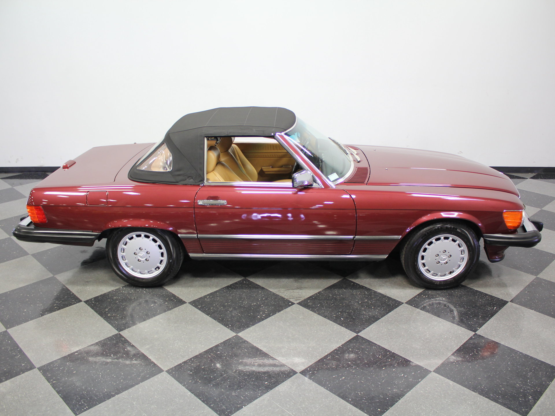 1989 Mercedes-Benz 560SL | Streetside Classics - The Nation's Trusted ...