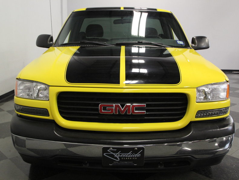 2002 GMC 1500 | Streetside Classics - The Nation's Trusted Classic Car ...