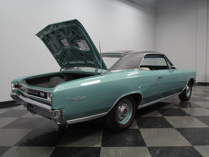 1966 Chevrolet Chevelle | Streetside Classics - Classic & Exotic Car ...