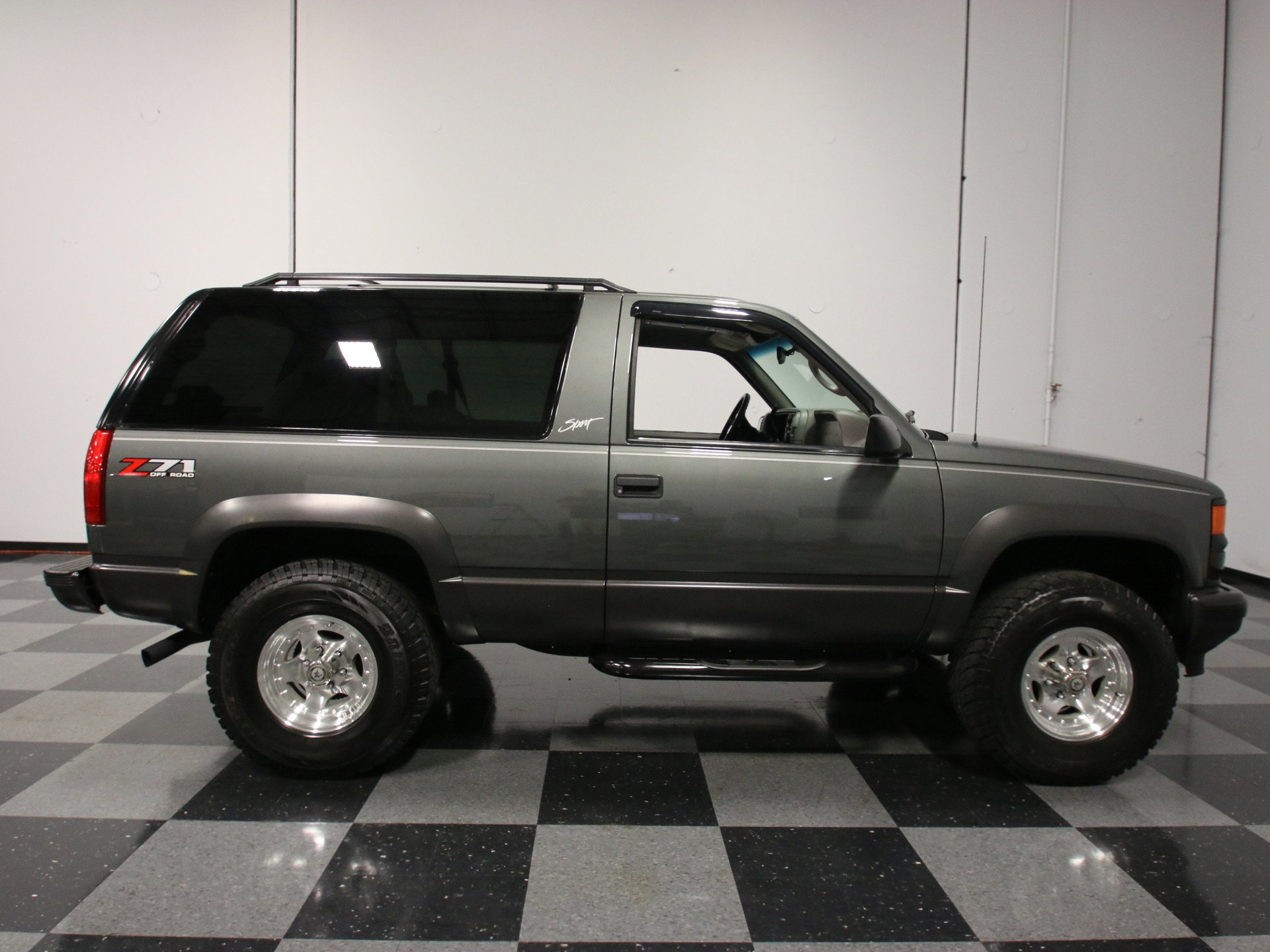 1999 Chevrolet Tahoe | Streetside Classics - The Nation's Trusted ...