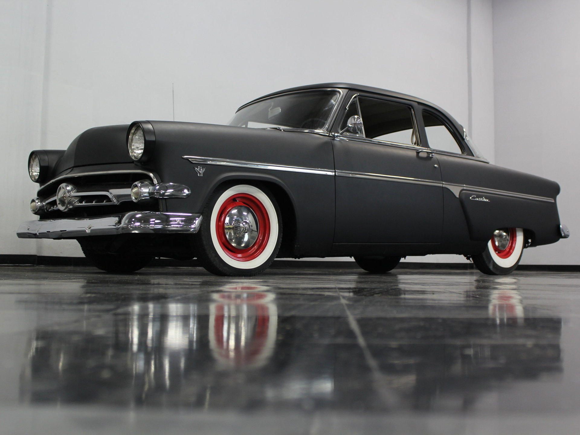 1954 Ford Customline | Streetside Classics - The Nation's Trusted ...