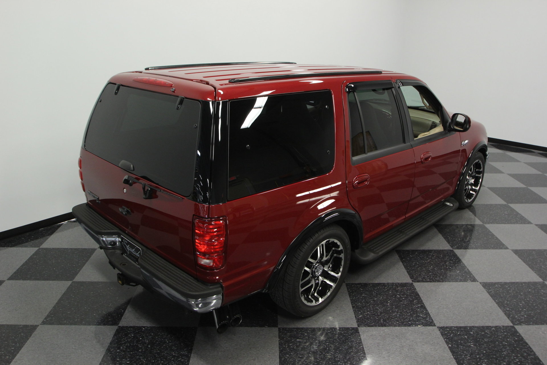 2001 Ford Expedition | Streetside Classics - The Nation's Trusted ...