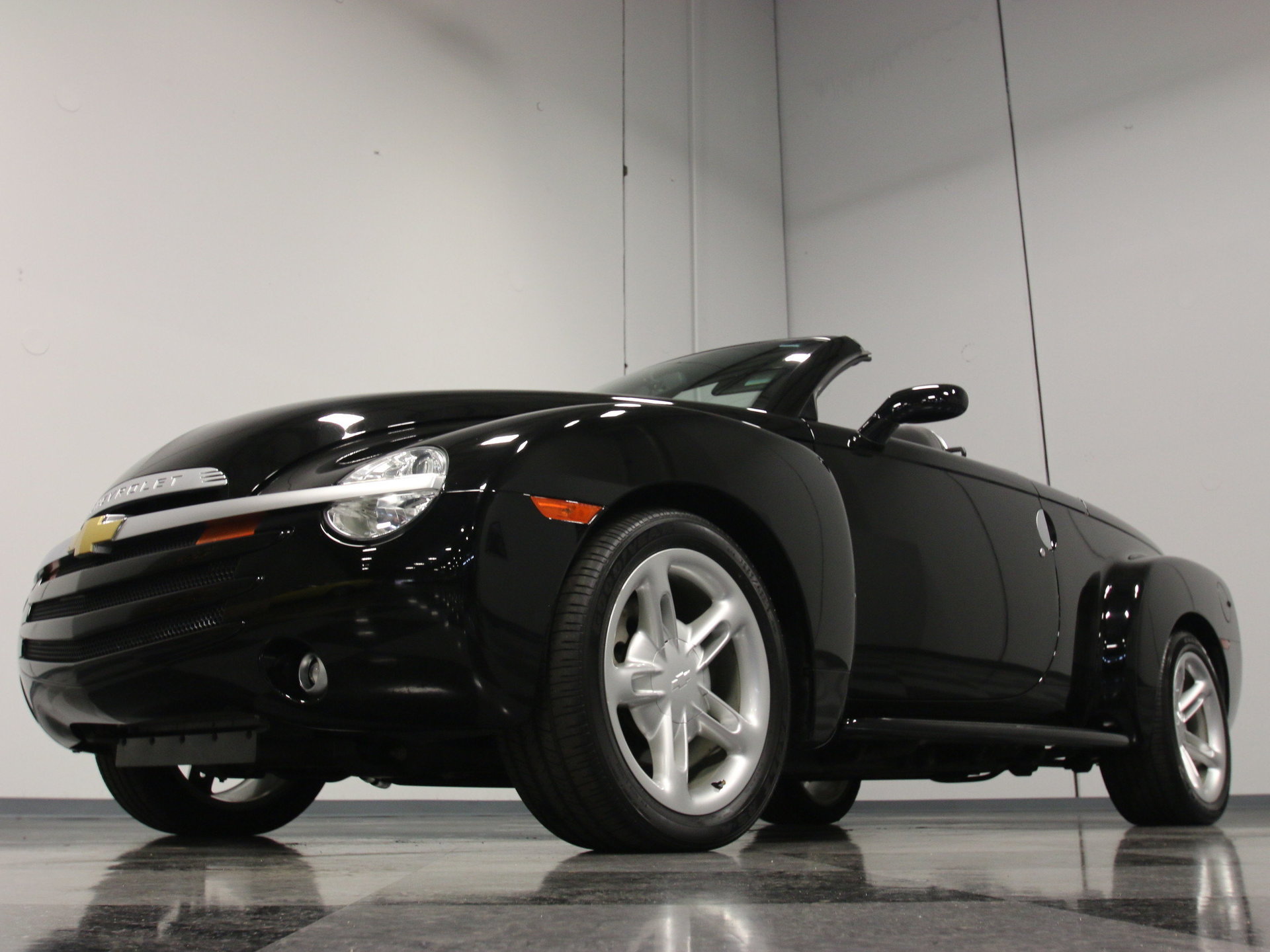 2005 Chevrolet SSR | Streetside Classics - The Nation's Trusted Classic ...