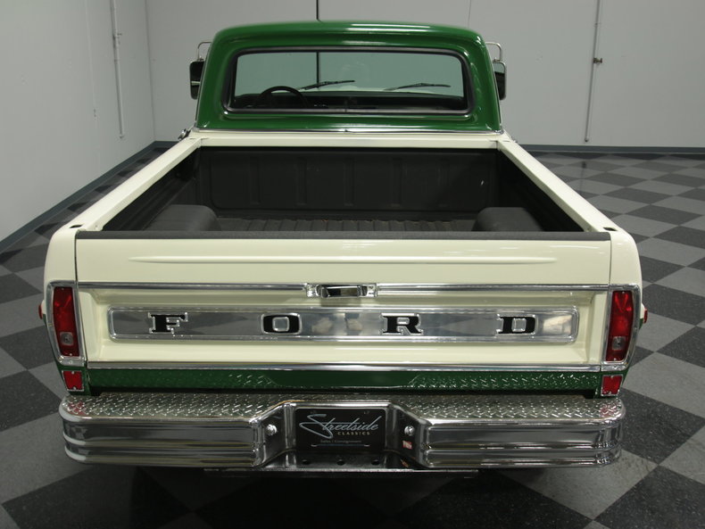1972 Ford F-100 | Streetside Classics - Classic & Exotic Car ...