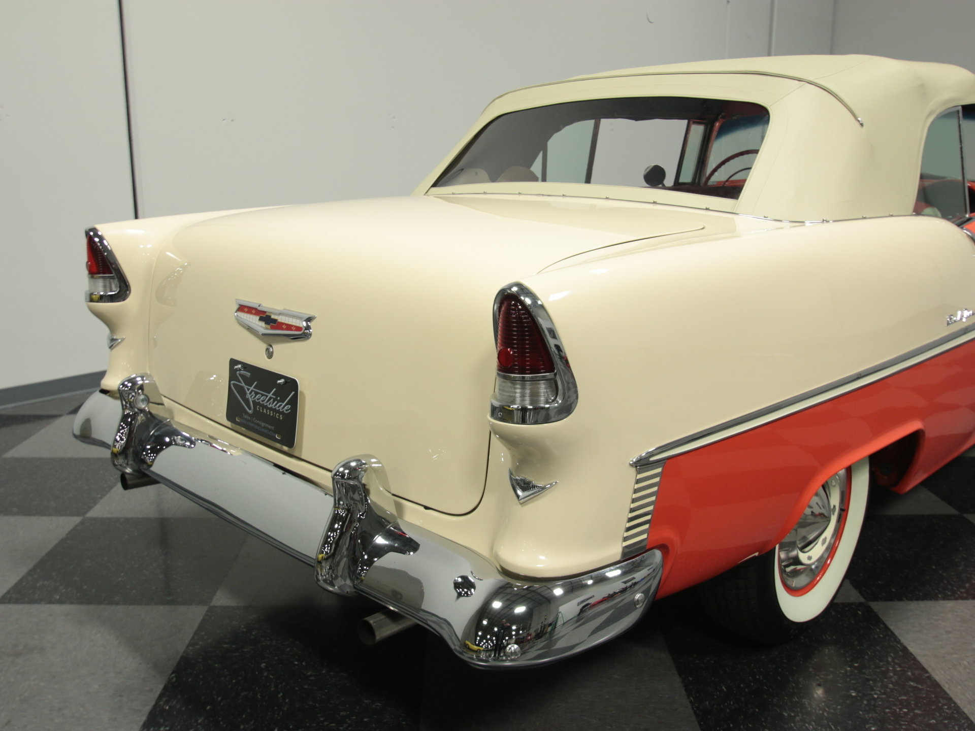 1955 Chevrolet Bel Air | Streetside Classics - The Nation's Trusted ...