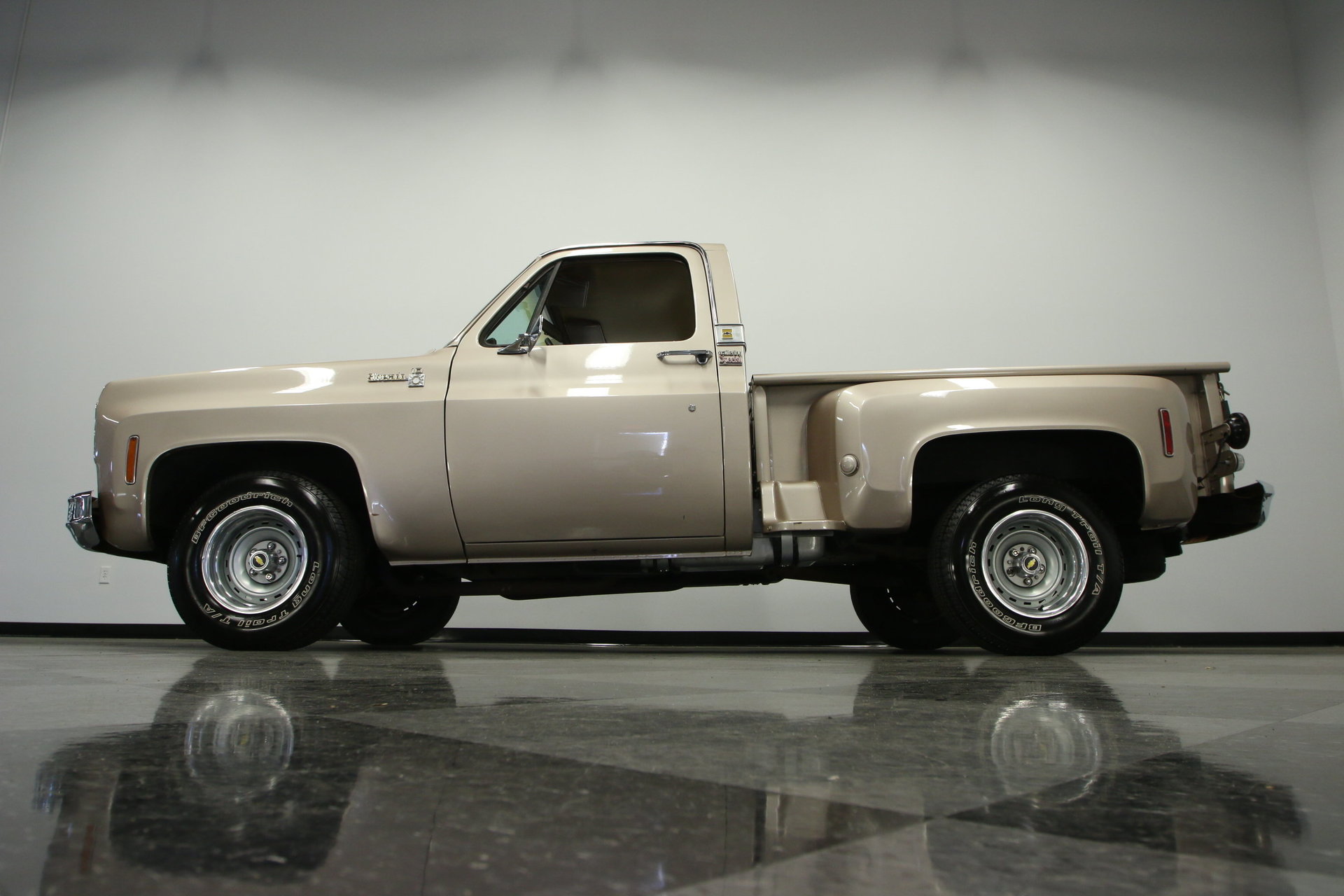 1976 Chevrolet Silverado | Streetside Classics - The Nation's Trusted ...