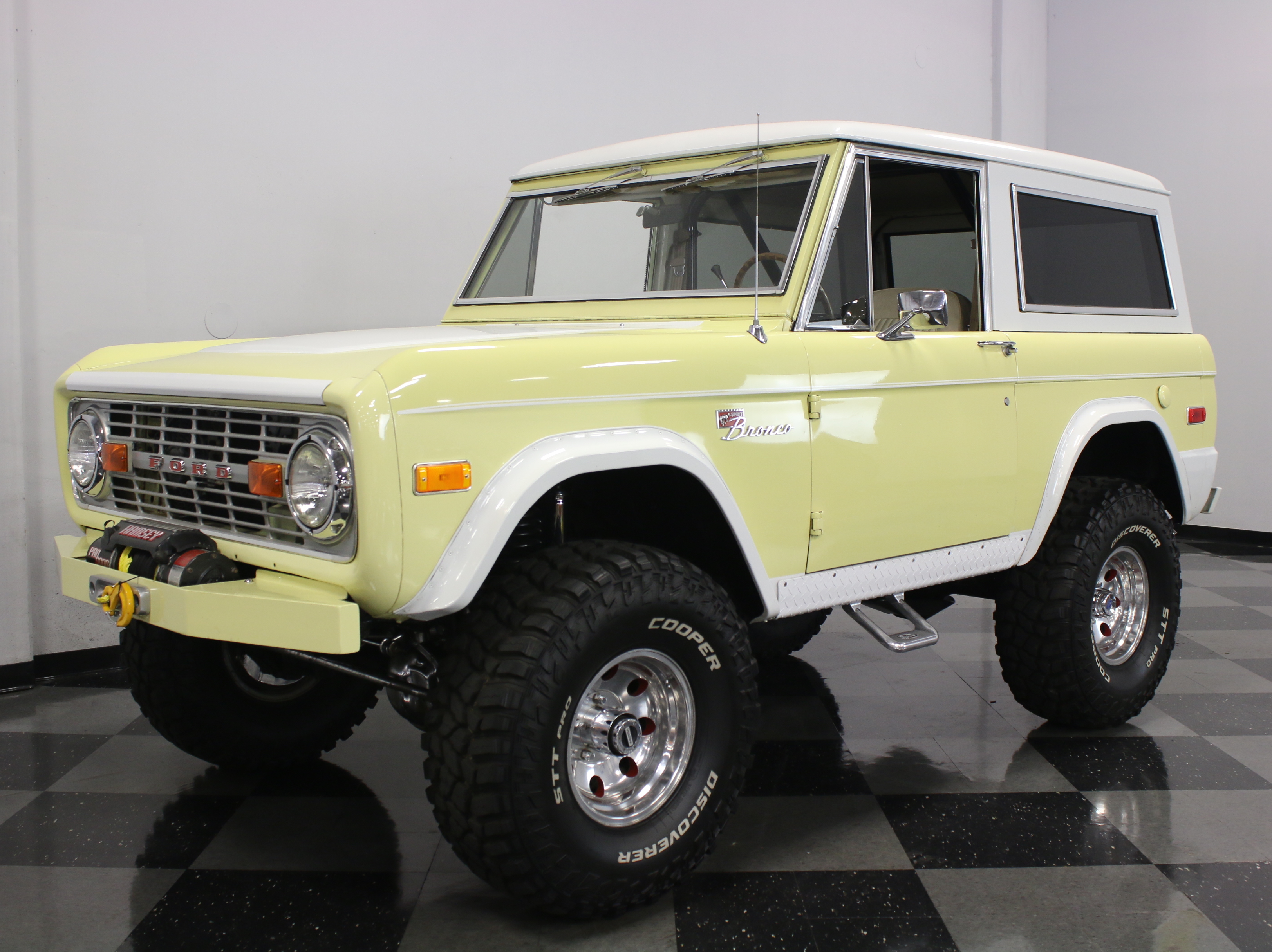 1976 Ford Bronco | Streetside Classics - The Nation's Trusted Classic ...