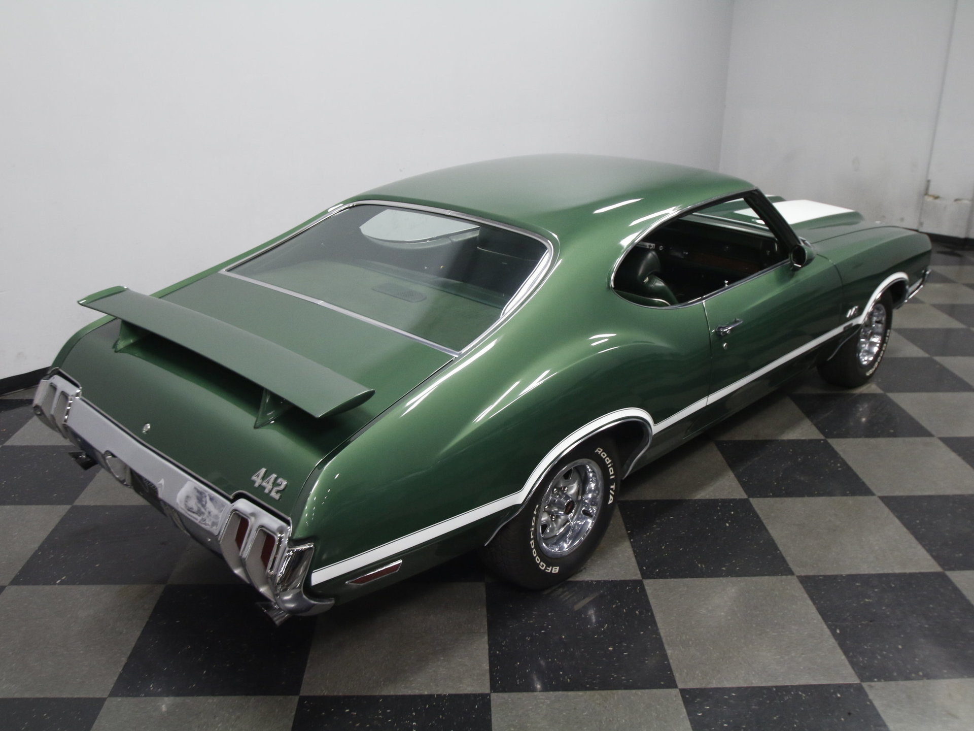 1970 Oldsmobile 442 | Streetside Classics - The Nation's Trusted ...